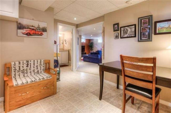 30 NORTHSIDE Drive, St Jacobs, Ontario - Single Family For Sale in St ...